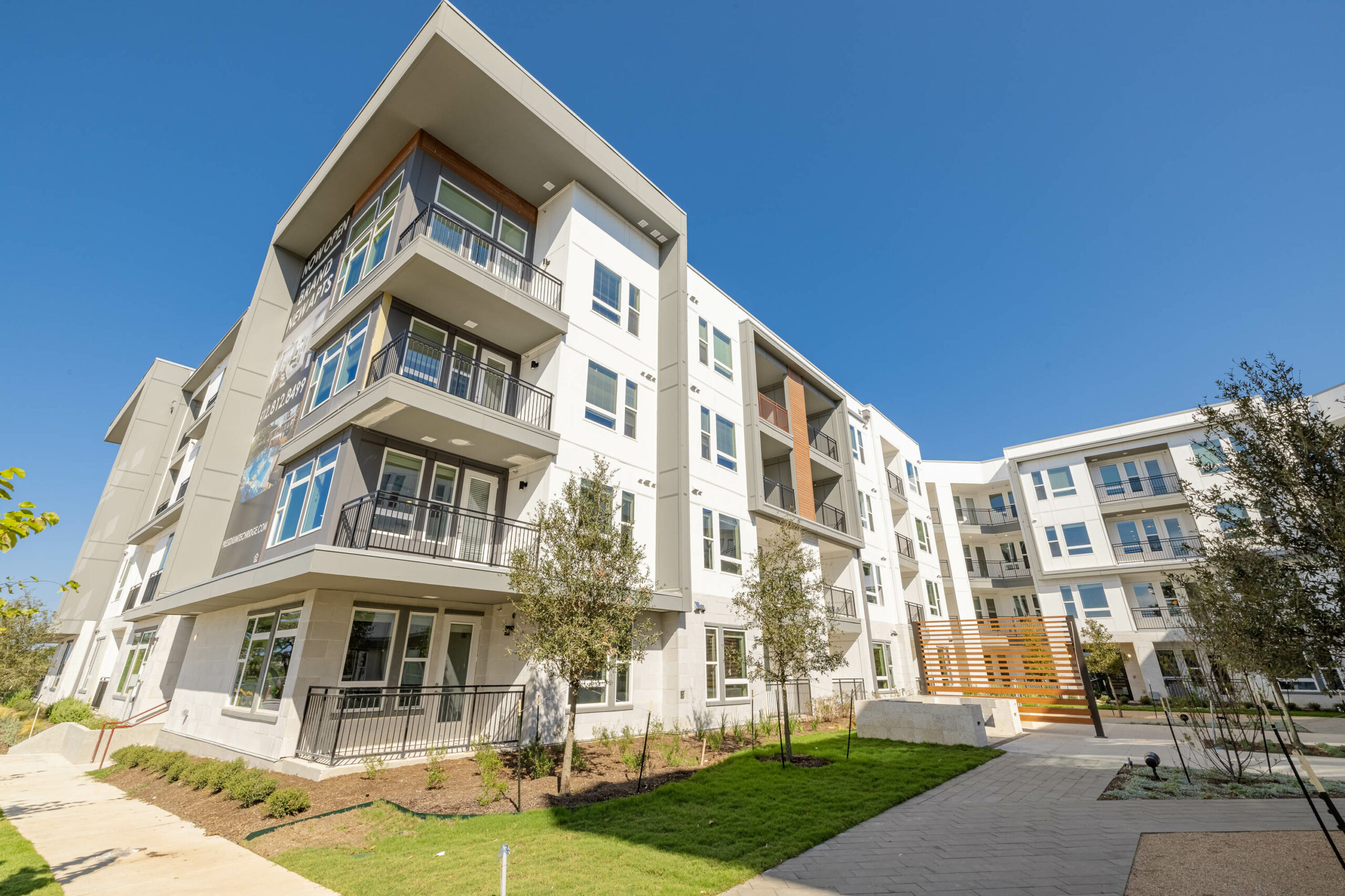 Brand-New Apartments in Austin, Texas - Presidium Tech Ridge