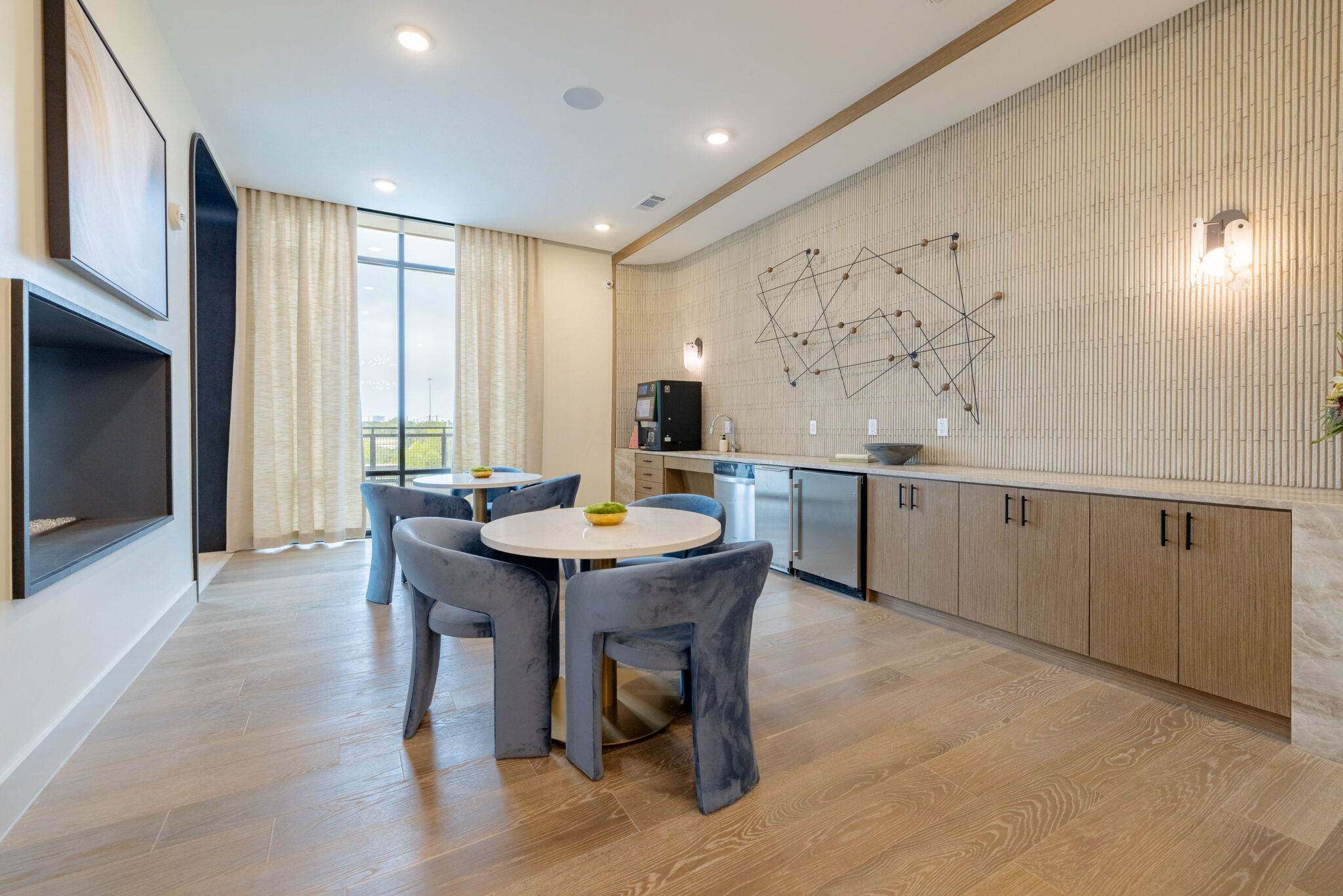 Brand-New Apartments in Austin, Texas - Presidium Tech Ridge